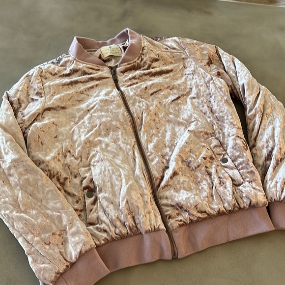 Jade & Ivory | Jackets & Coats | Like New Womens Size L Pink Velour ...